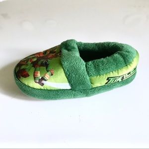 Nickelodeon | Shoes | Nickelodeon Teenage Mutant Ninja Turtles Slippers ...
